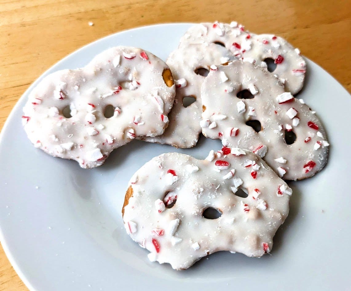 Snack Factory White Crème Peppermint Pretzels • Snarkle-Sauce on Wry