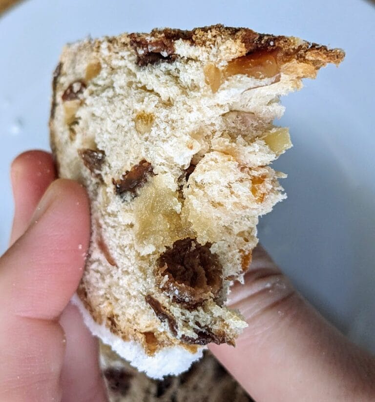 Aldi Cherry Stollen (Winternacht) Review • Snarkle-Sauce on Wry