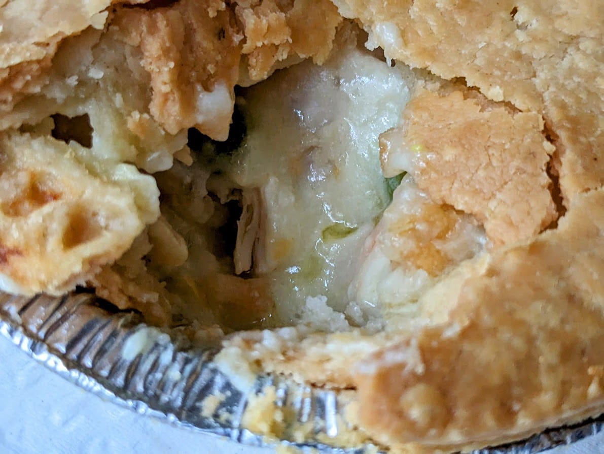 Publix Deli Chicken Pot Pie Review • Snarkle-Sauce on Wry