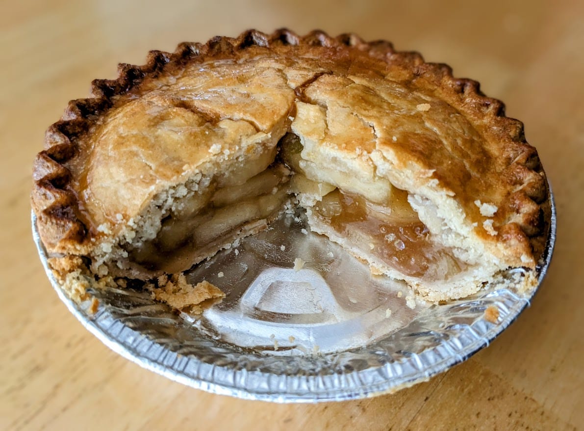 Publix Apple Pie Review • Snarkle-Sauce on Wry